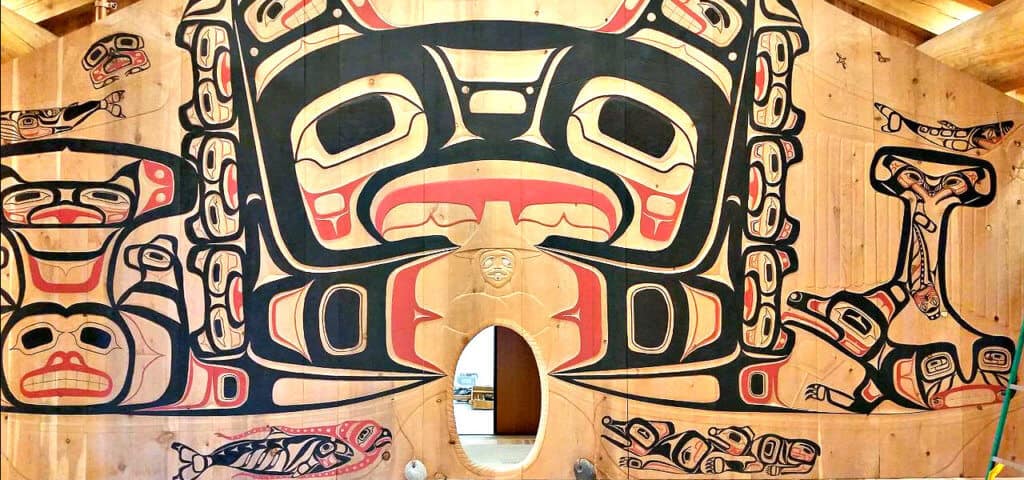 30 Facts About Tlingit Art, Culture & the History of Alaska's Native Tribes